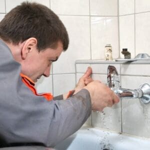 7 Bathroom Habits That Plumbers Say Destroy Pipes